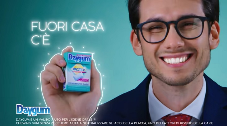 Daygum Protex torna on air e online con lo spot “Quando non c’è…”